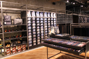 Fashion Business | AOKI Holdings